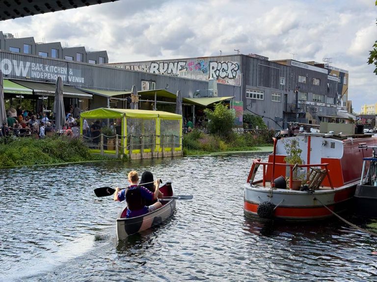 10 Picturesque Paddle Boarding Routes in London and The South East - OS ...